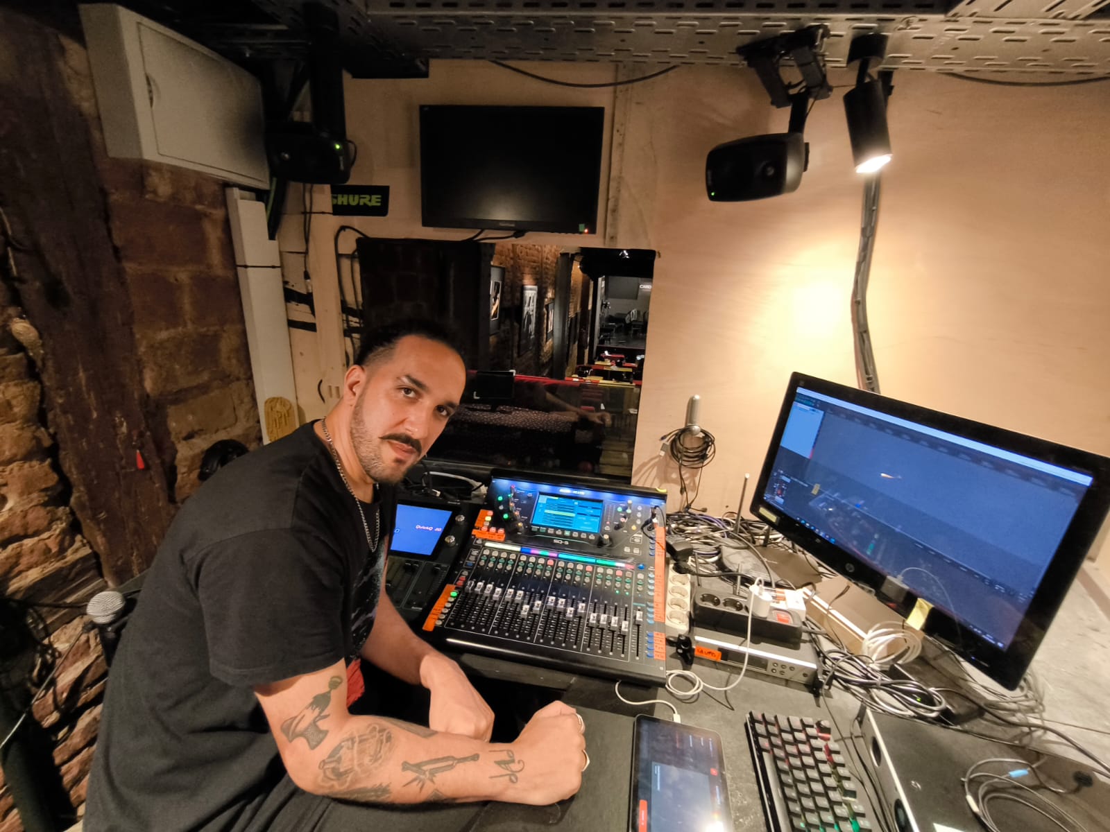 Tato, the Invisible Artist: Our Sound and Light Technician at Cardamomo ...